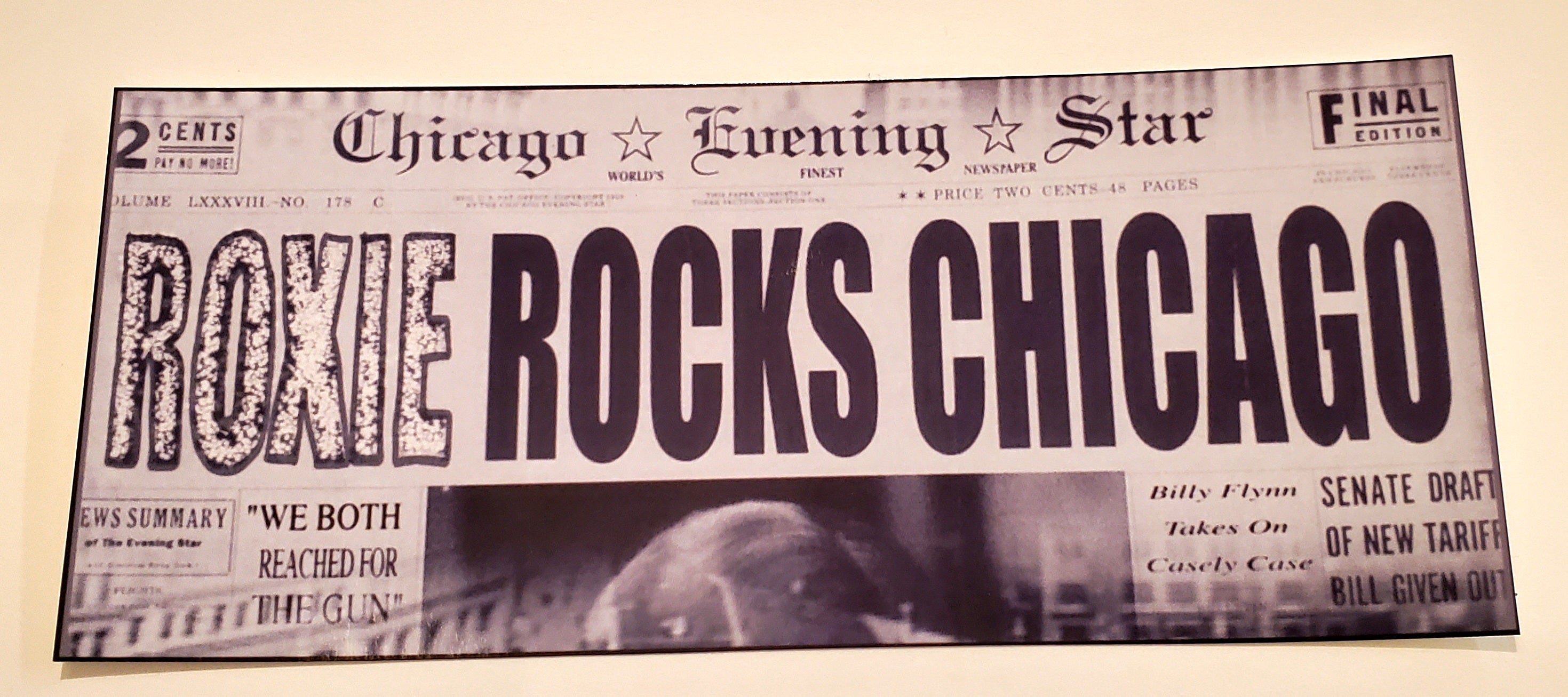 CHICAGO "Roxie Rocks Chicago" Flat Magnet – The Lobby Boutique