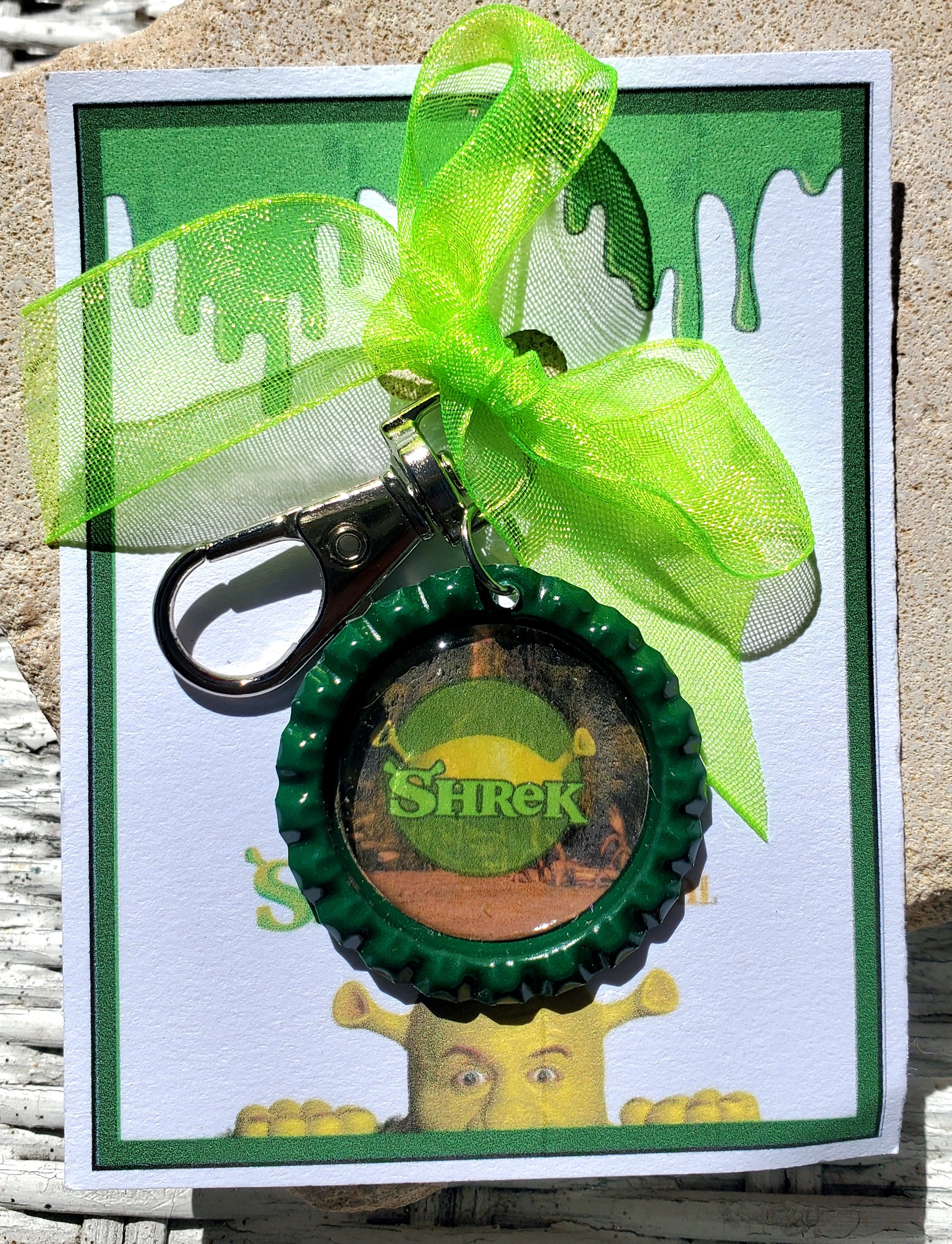 SHREK "Shrek" Bottlecap Keychain – The Lobby Boutique